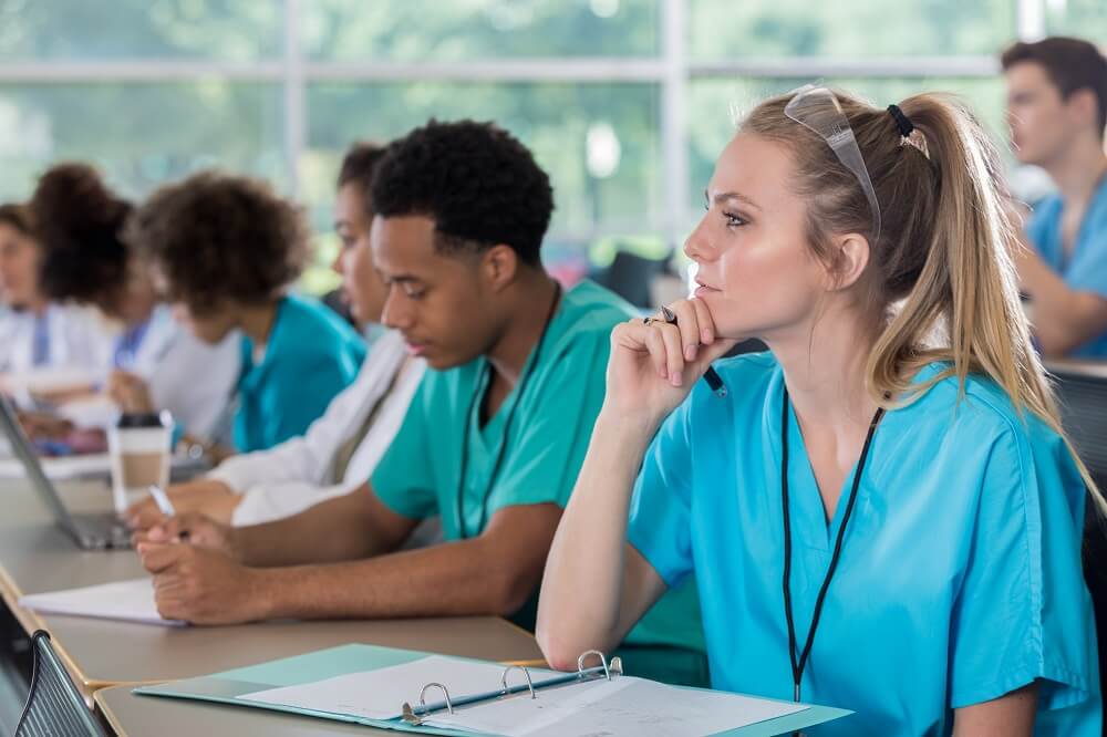 STUDENT NURSE REFLECTION ON LEARNING AND DEVELOPMENT